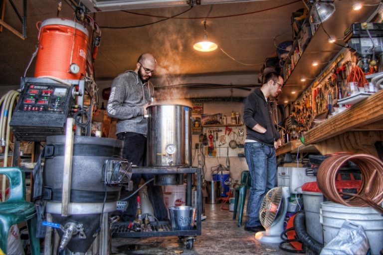 Homebrewing 101 - A Beginners Guide to Brewing Beer